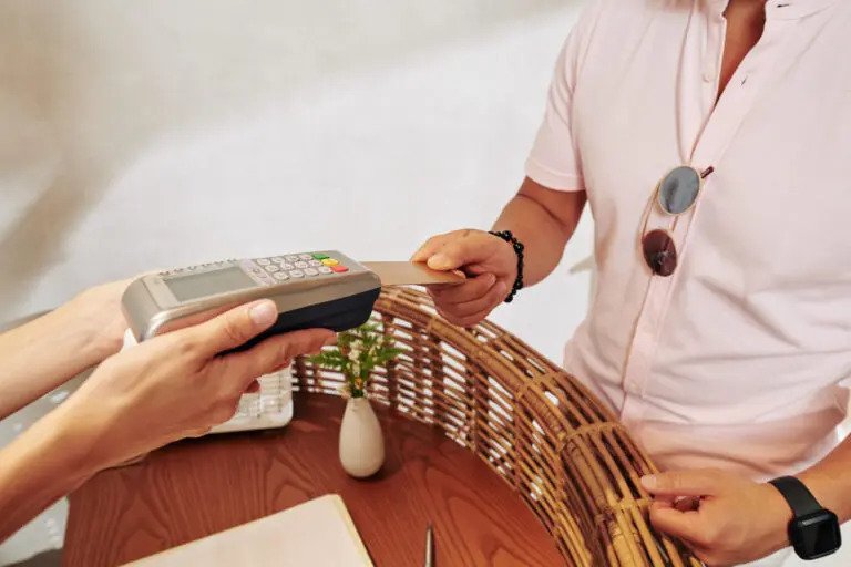 How Credit Card Payment Services Elevating The Online Business In The ...